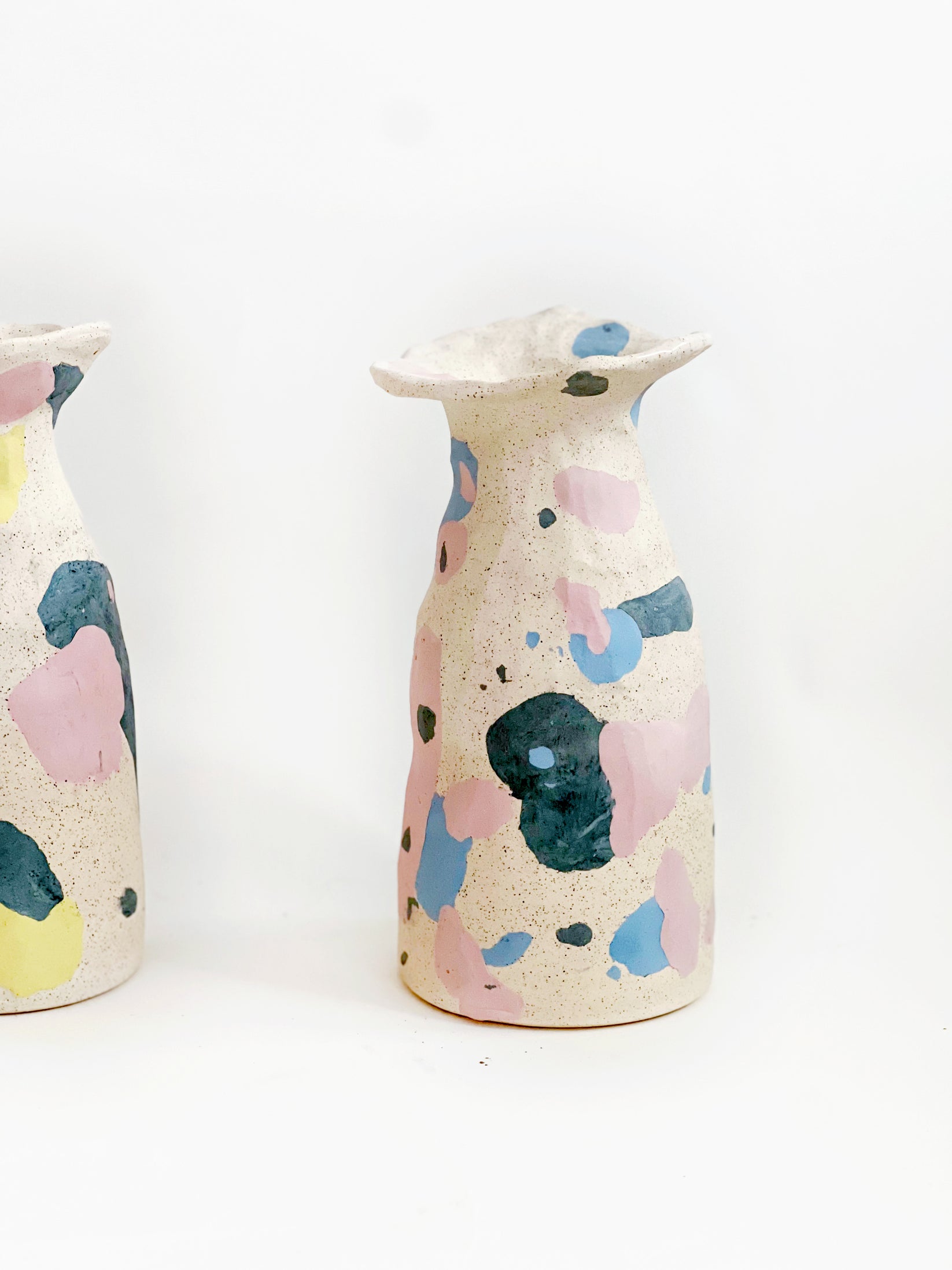 Handbuilt Wandering Dream Vase – O-M Ceramic