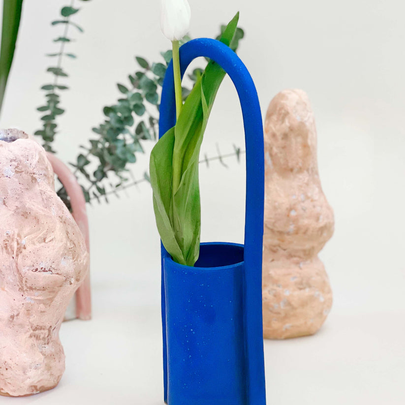 Long Bucket Vase – O-M Ceramic