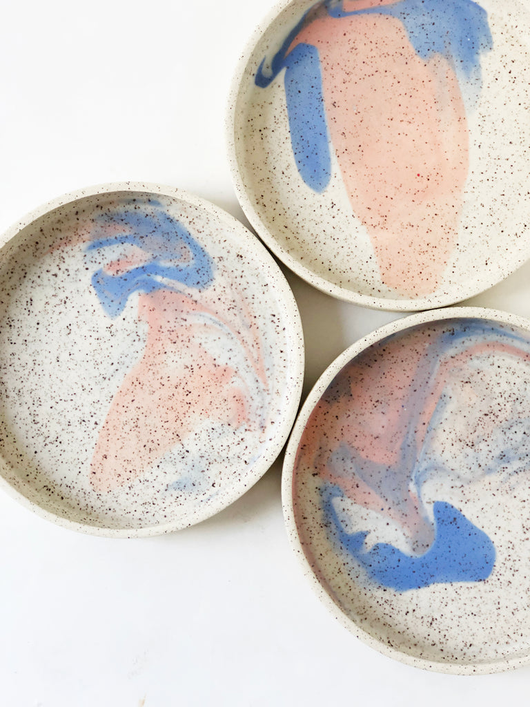 Matte Soft Clouds Plate/ Tray – O-M Ceramic