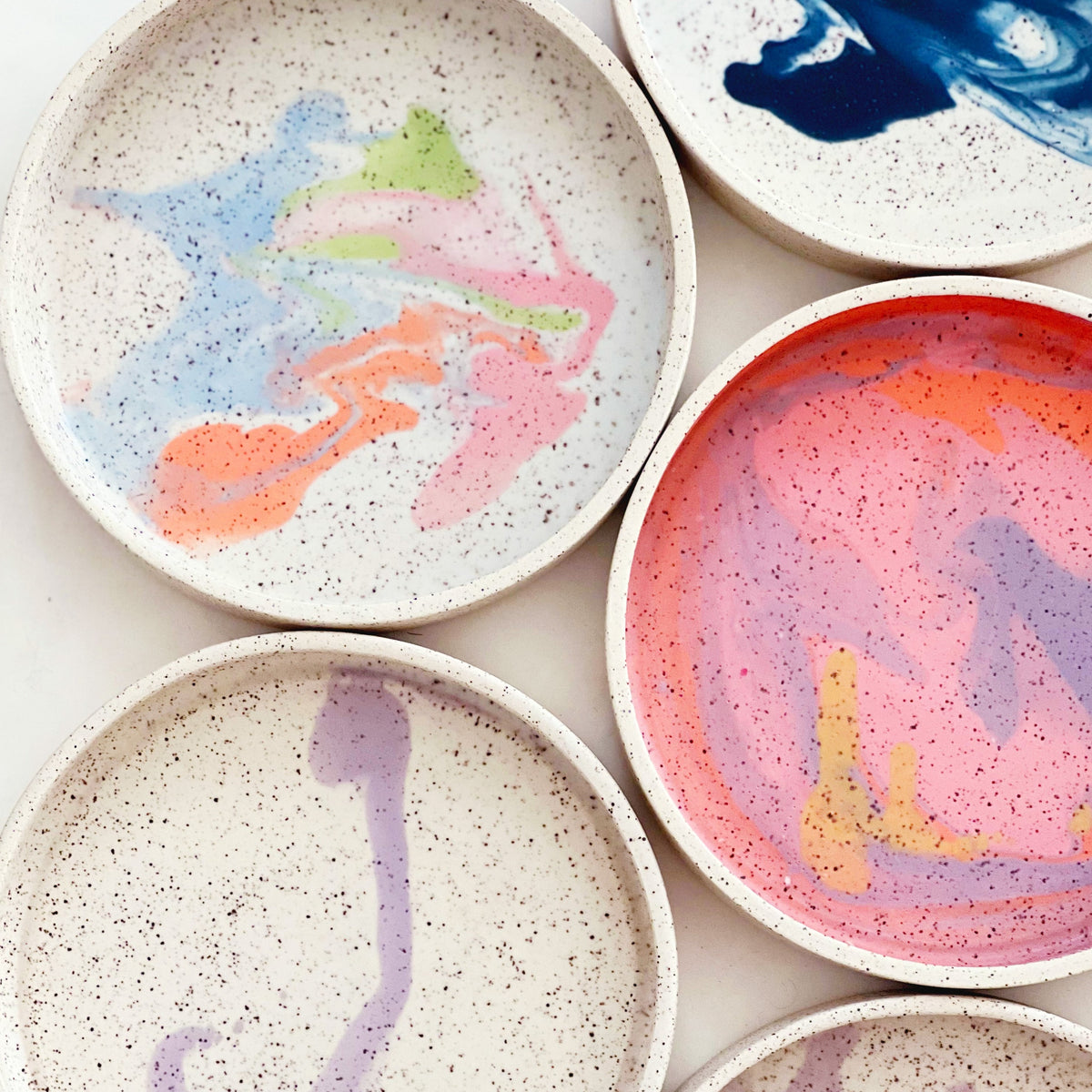 Matte Soft Clouds Plate/ Tray – O-M Ceramic