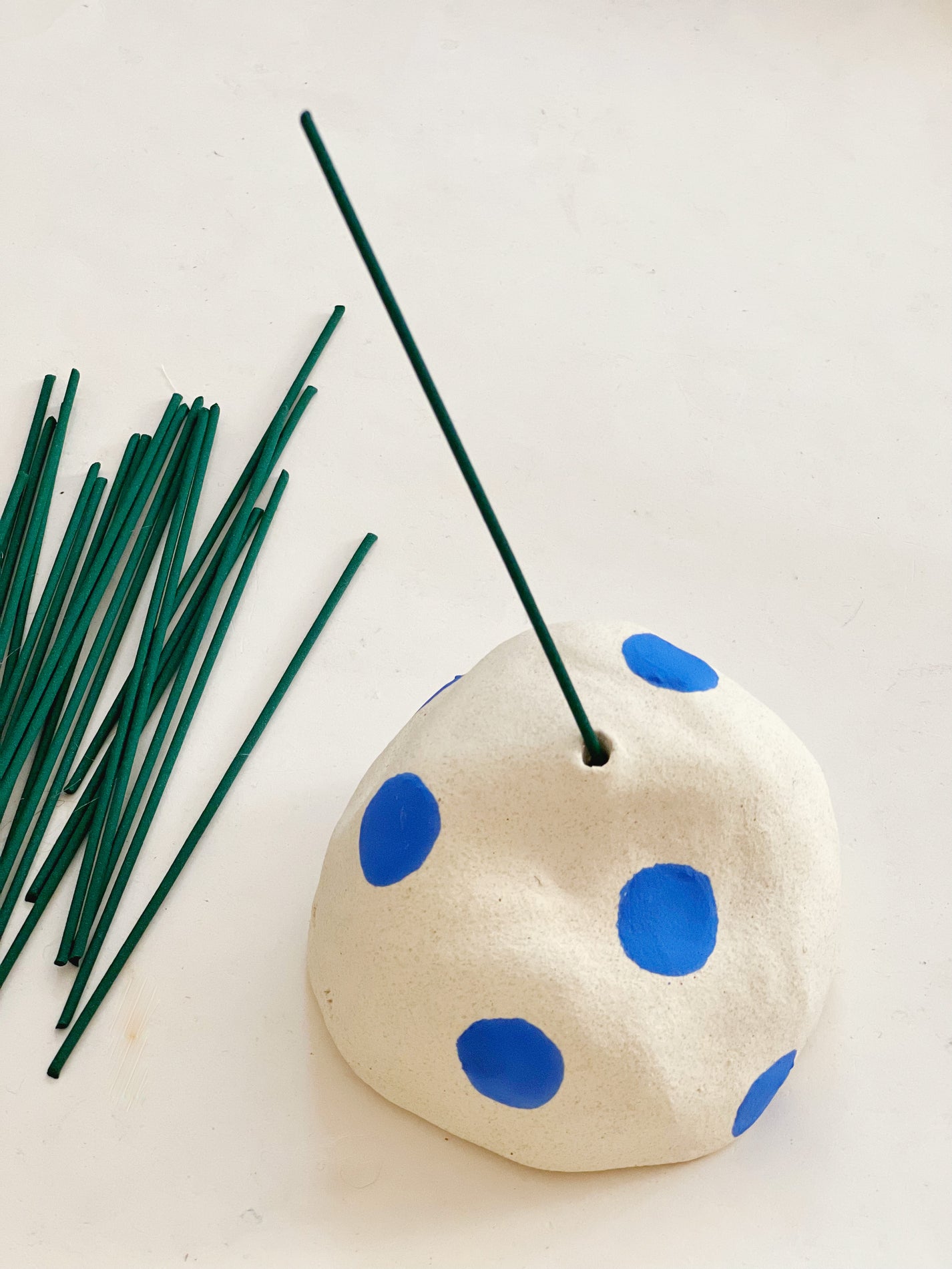 Rocks Incense Holder / Decor – O-M Ceramic